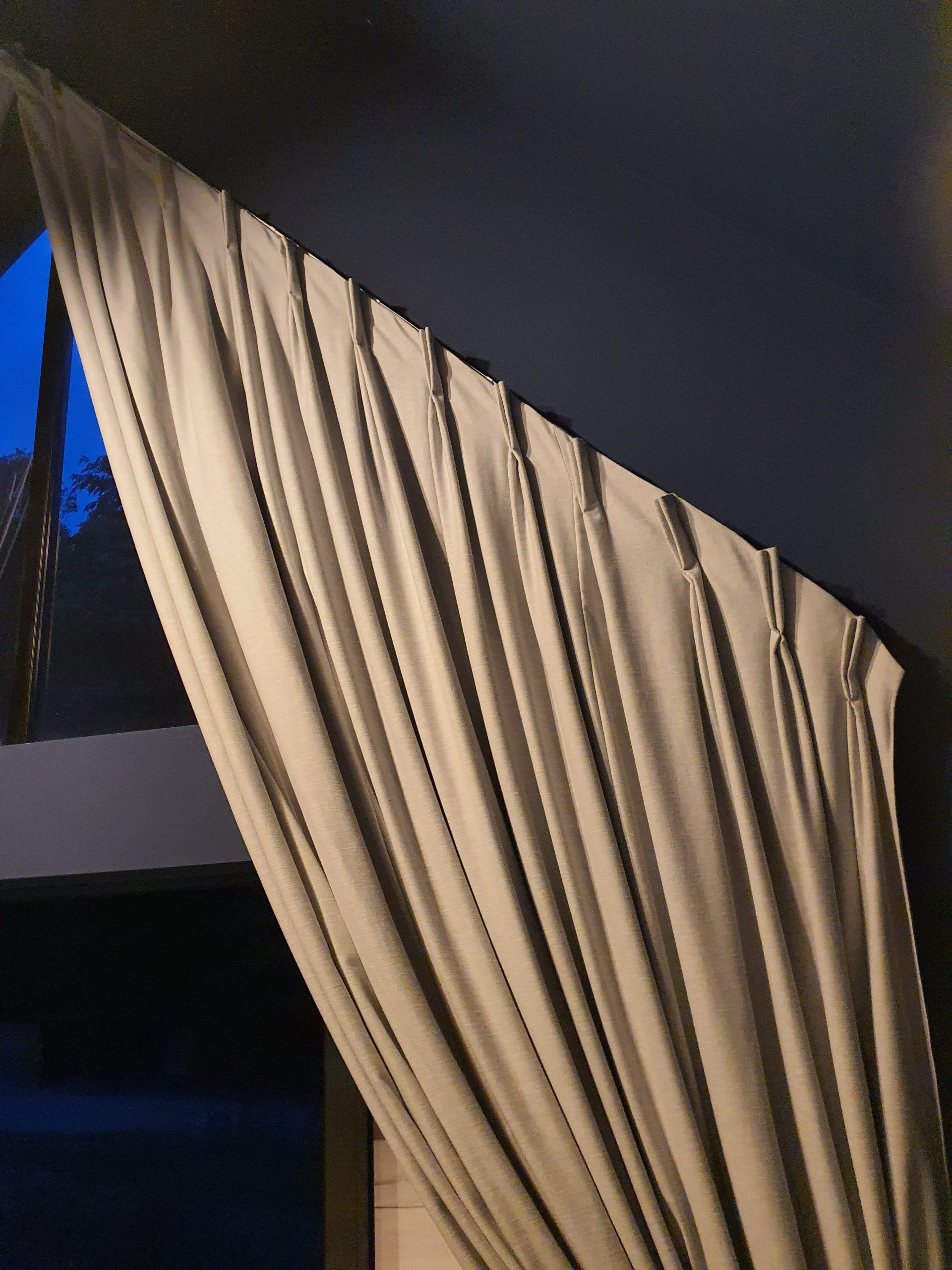 Specialist in made to measure curtains for Apex windows